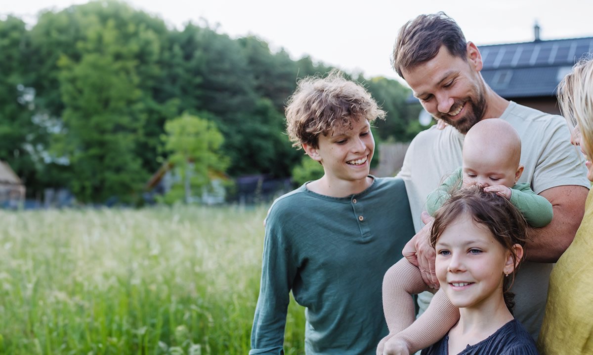 MVV Photovoltaik-Leitfaden 2024: Schritt für Schritt zur eigenen Anlage